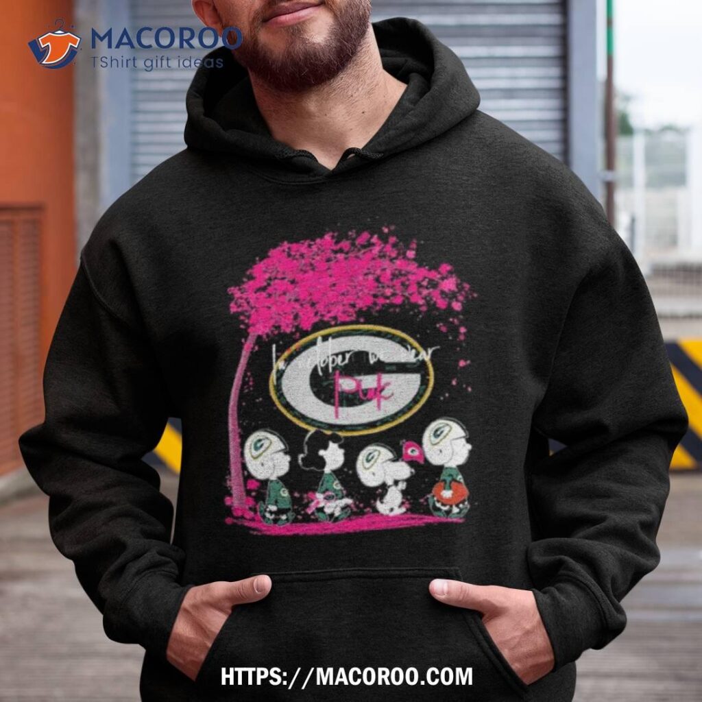 Green Bay Packers Peanut Characters In October We Wear Pink 2023 Shirt